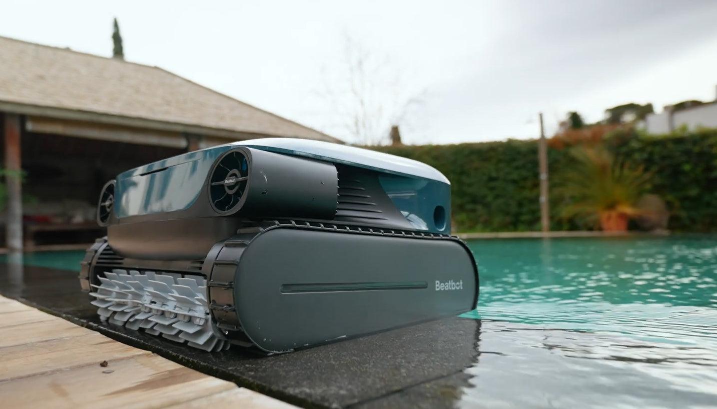 How to Clean the Bottom of Pool with Robotic Pool Cleaners - Beatbot US