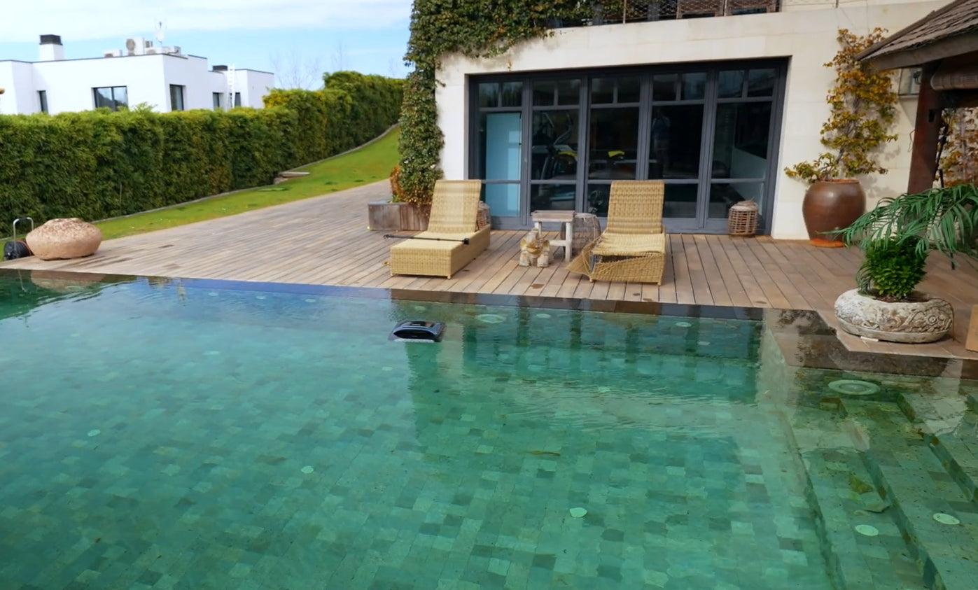 How to Clean Salt Cell for Pool: A Guide to Robotic Pool Cleaner ...